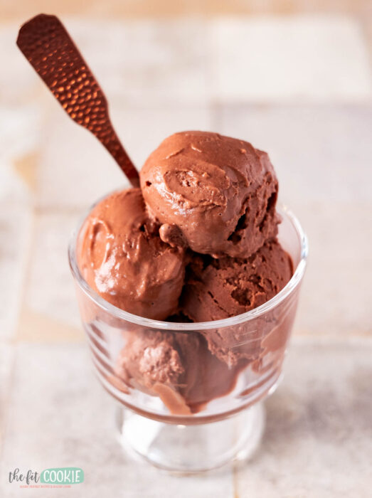 Creamy Sugar Free Chocolate Ice Cream (Vegan) • The Fit Cookie